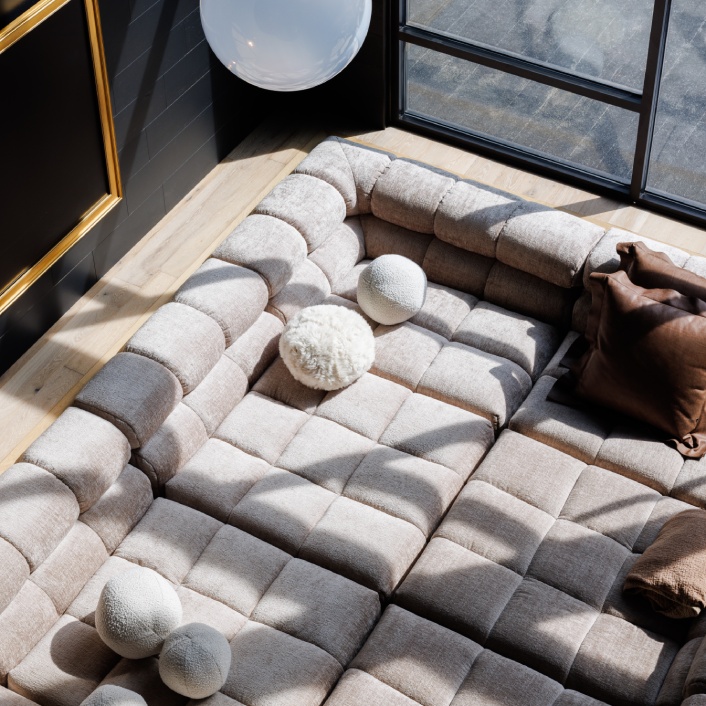 Tufted Sofa | Sectional 010